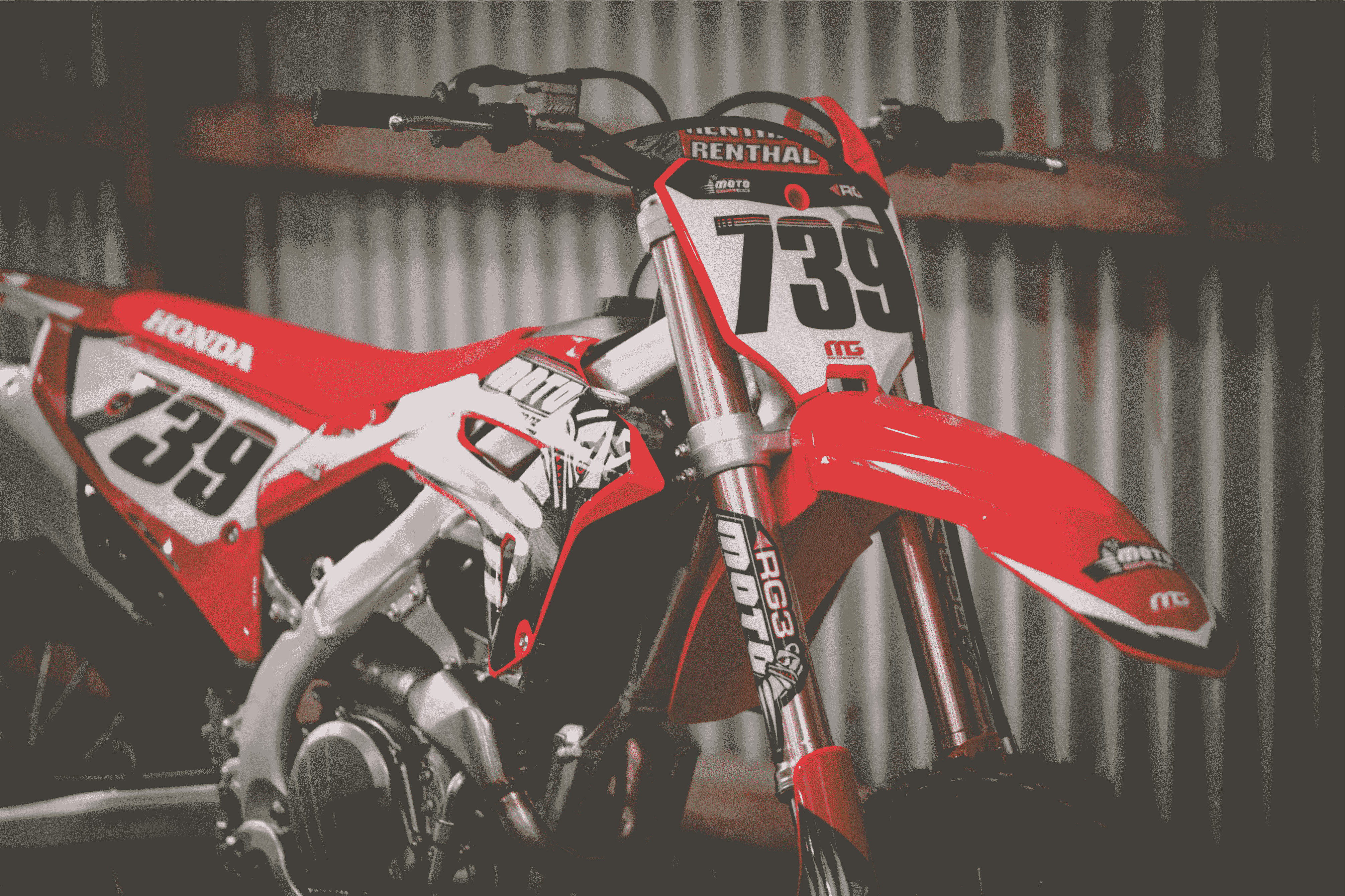 Motographic